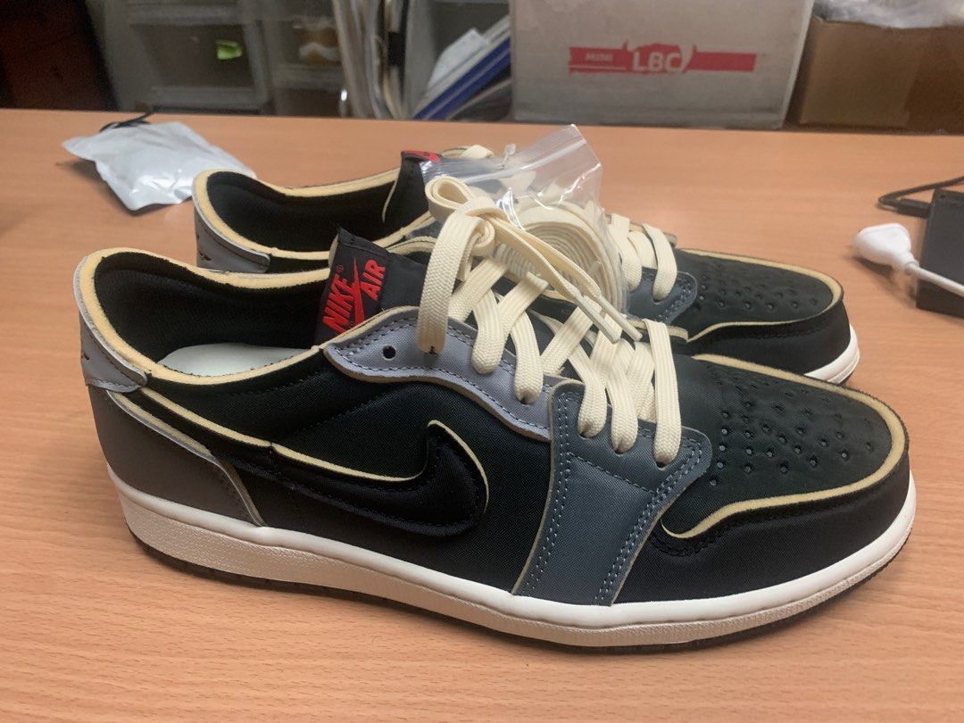 Nike Air Jordan 1 Low OG Black Smoke, Men's Fashion, Footwear, Sneakers ... Nike Air Jordan 1 Low OG Black Smoke, Men's Fashion, Footwear, Sneakers ...