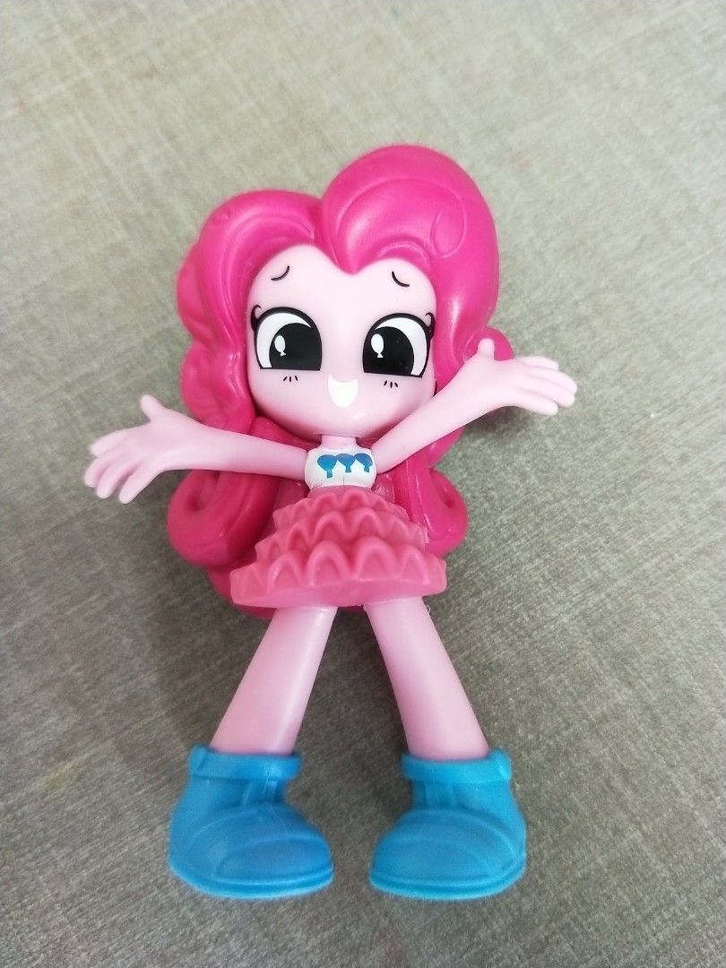 pinkie pie | my little pony figurine, Hobbies & Toys, Toys & Games on ...
