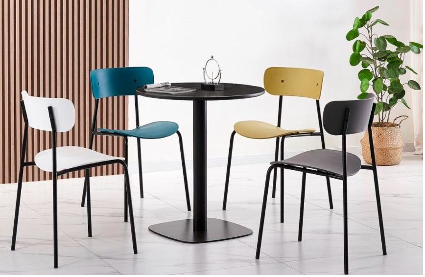Plastic Dining Chair in Metal frame for Milktea cafe restaurant and ...
