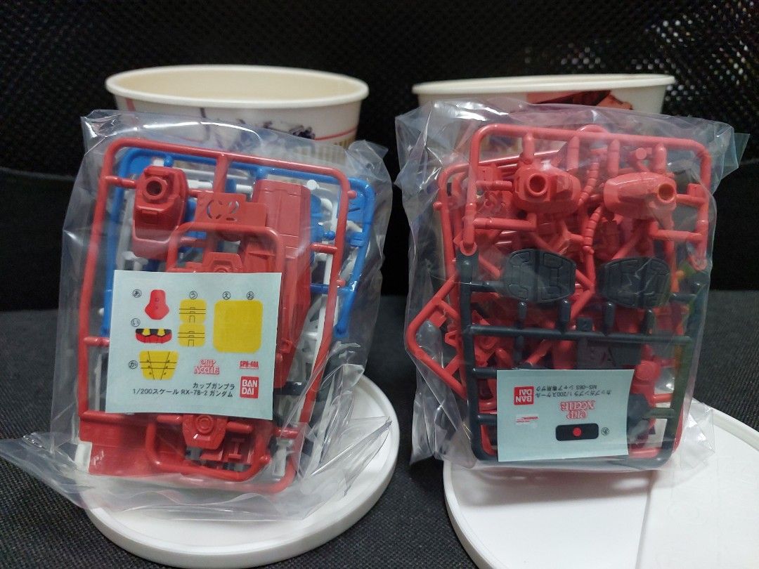 RARE Nissin Cup Noodle X Gundam Model kit cup Gunpla RX78-2 & Char Zaku ...