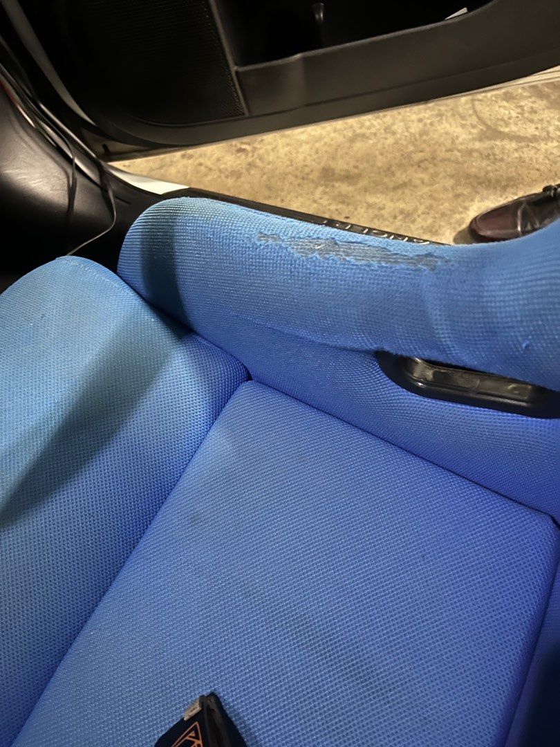 Recaro full bucket seat, Car Accessories, Accessories on Carousell