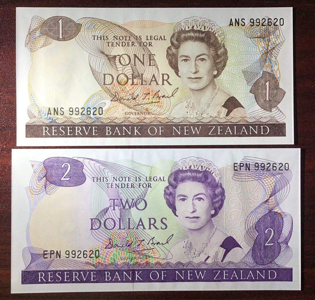 Reserve Bank Of New Zealand One & Two Dollars (S/N:same), Hobbies ...