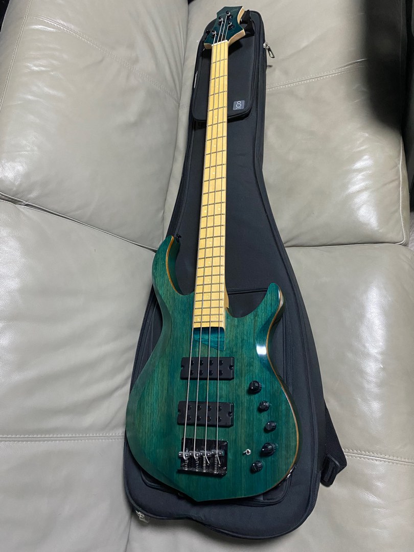 Sire Marcus Miller M2 Second Generation Bass Guitar, Hobbies & Toys ...