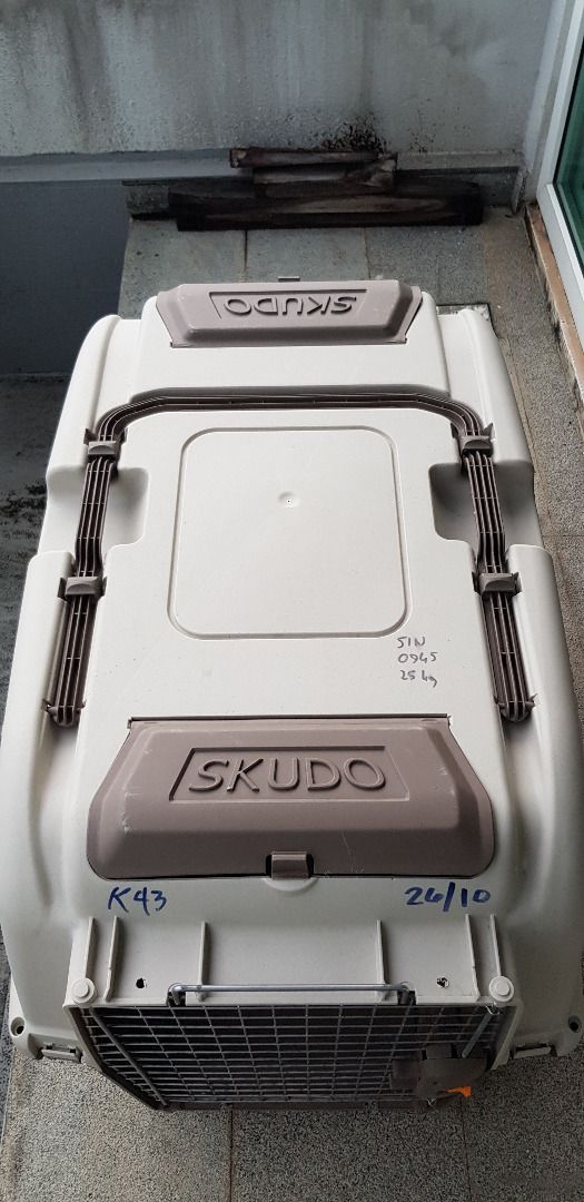 SKUDO 6 Dog travel cage crate IATA approved. Made in Italy with IATA ...