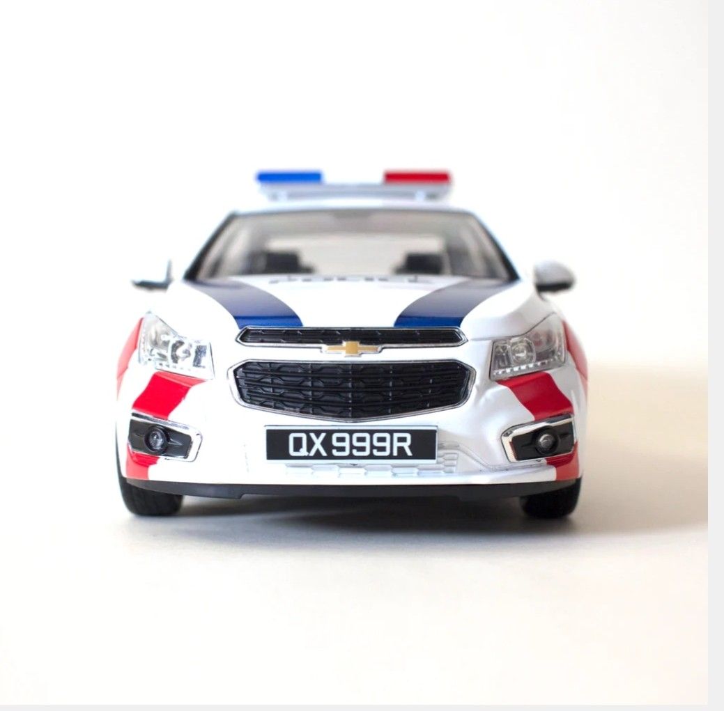 Spf fast response car diecast collectible 1:18 singapore police force ...