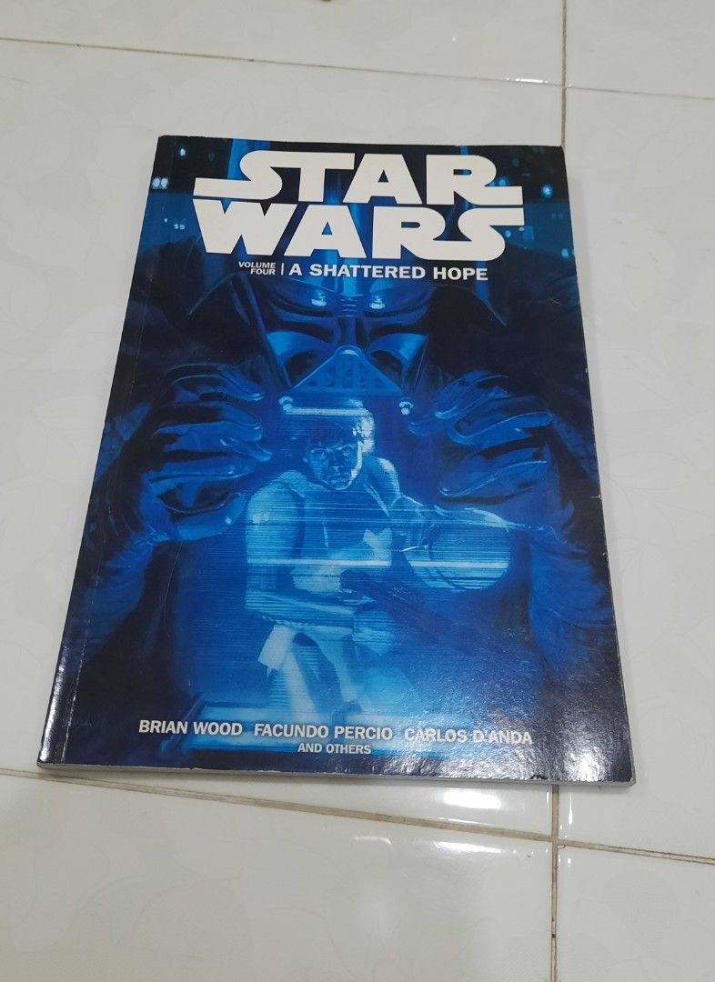 Star Wars vol4 A Shattered Hope, Hobbies & Toys, Books & Magazines, Comics & Manga on Carousell