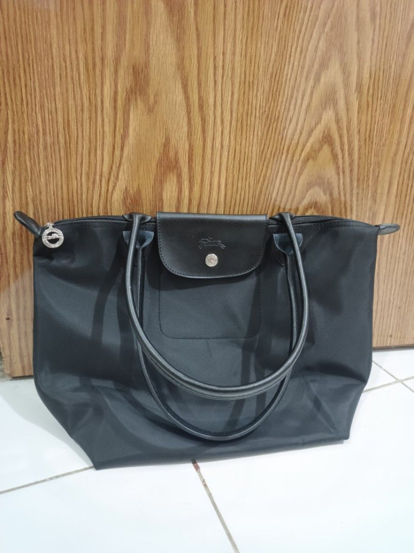 tas longchamp ukuran large baru belom pernah pakai bahan premium ...