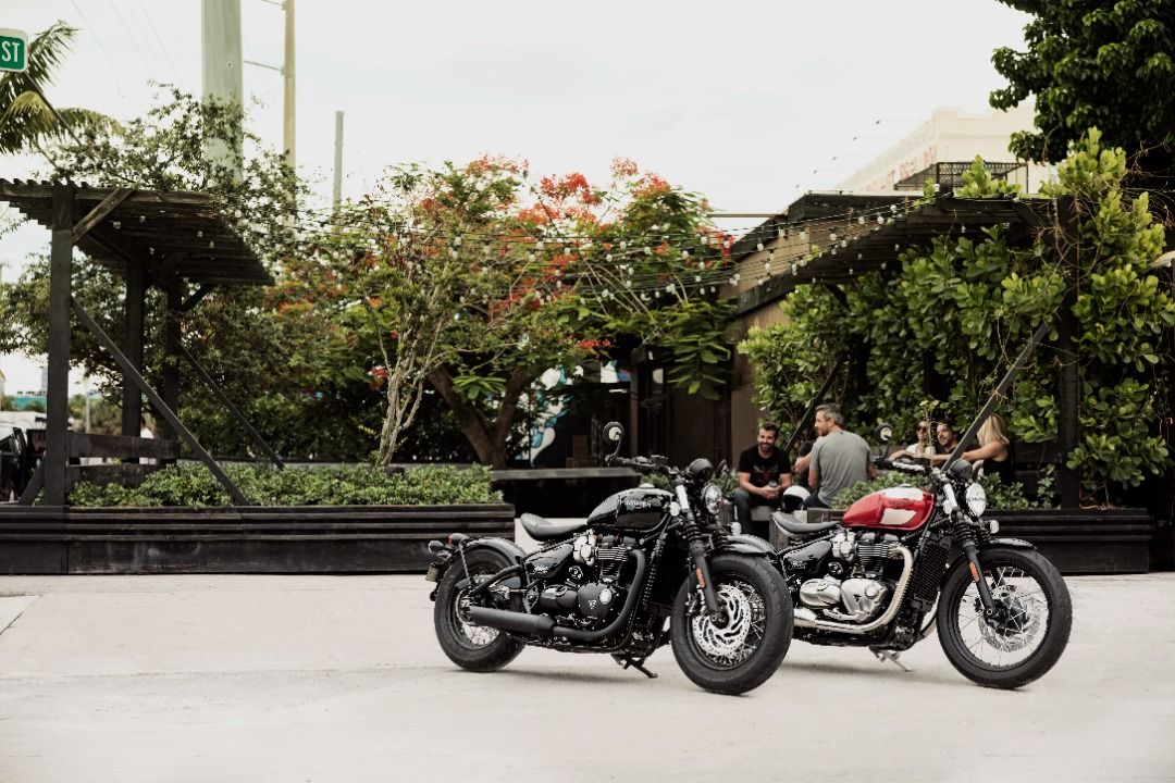 Triumph Motorcycles Bonneville Bobber , Motorcycles, Motorcycles for ...