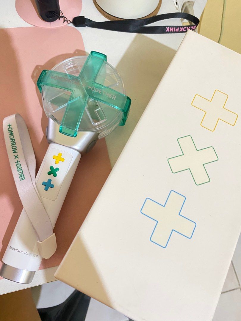 TXT Official Lightstick - MOA Bong, Furniture & Home Living, Lighting ...