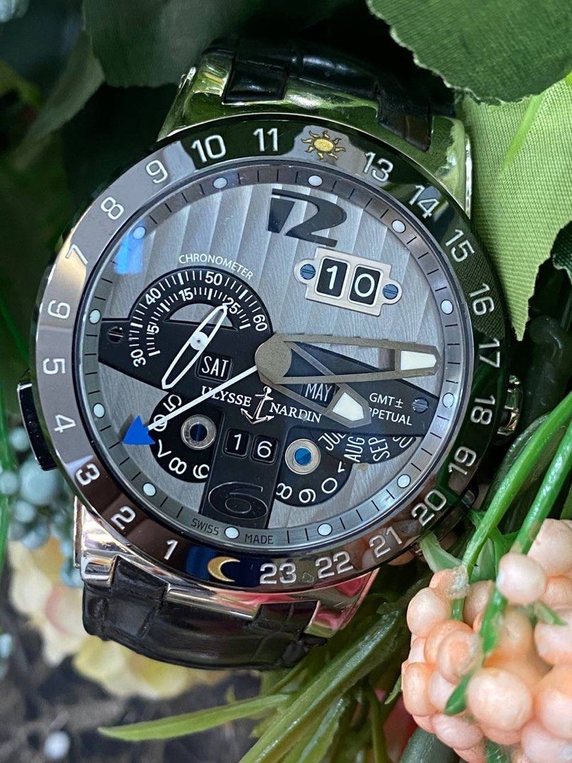 Ulysse Nardin El Toro GMT Perpetual Calendar Platinum and Ceramic Men's ...