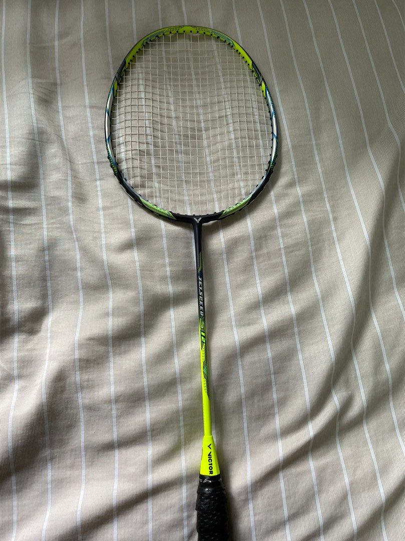 Victor Jetspeed S12 4UG5 Badminton Racket, Sports Equipment, Sports ...