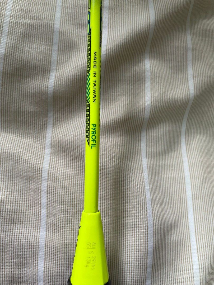 Victor Jetspeed S12 4UG5 Badminton Racket, Sports Equipment, Sports ...