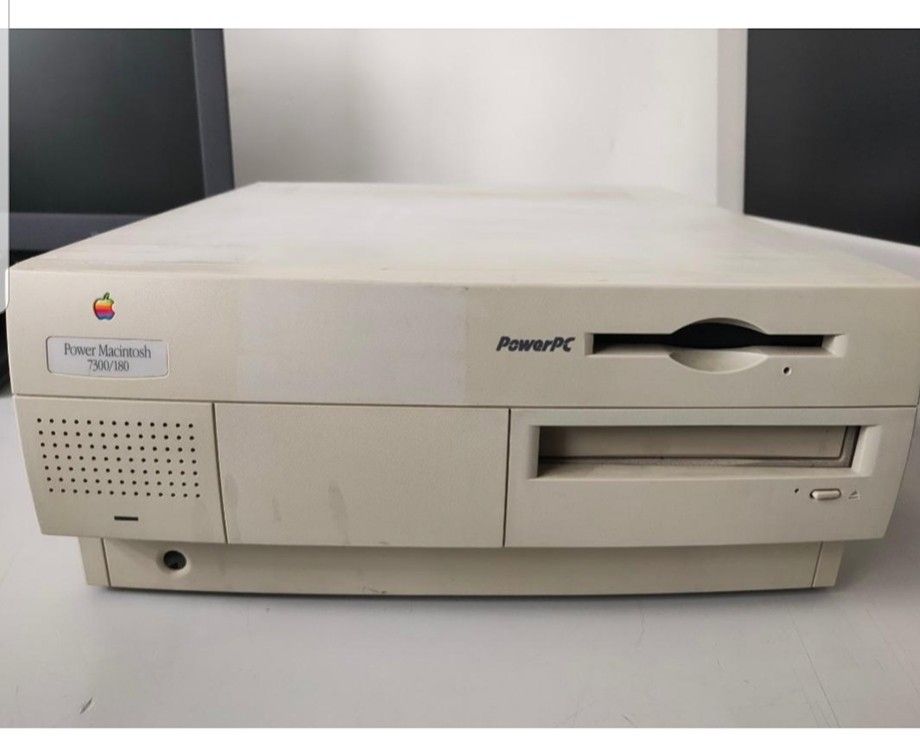 Vintage Apple 1996 Power Macintosh 7300/180 Power PC Personal Computer ...