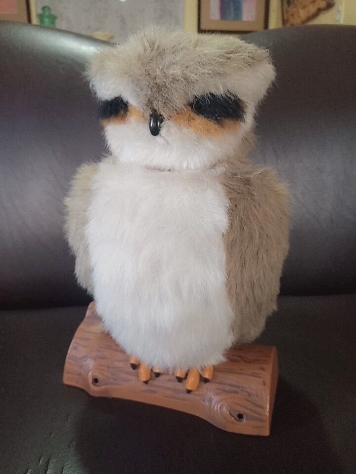 Vintage Motion Sensor Owl, Hobbies & Toys, Toys & Games on Carousell