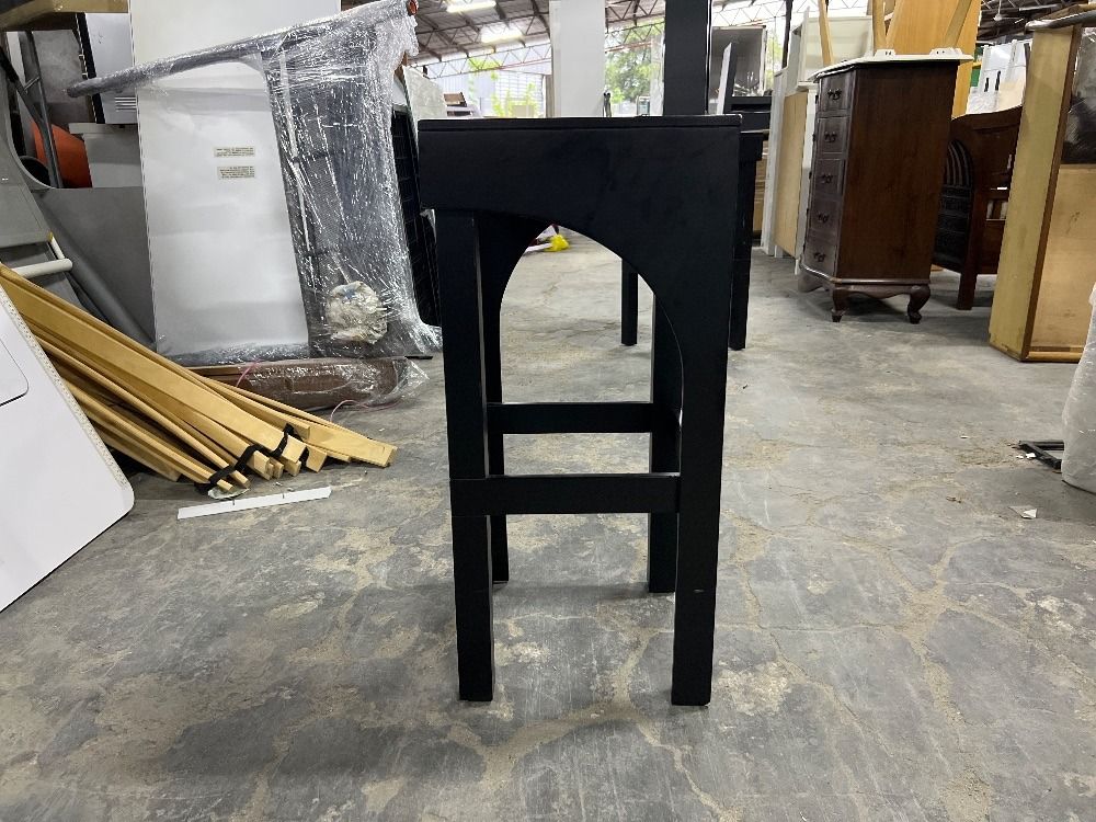 Wooden High Bar Stool Black Colour / Bangku Bar Tinggi Kayu Warna Hitam ...