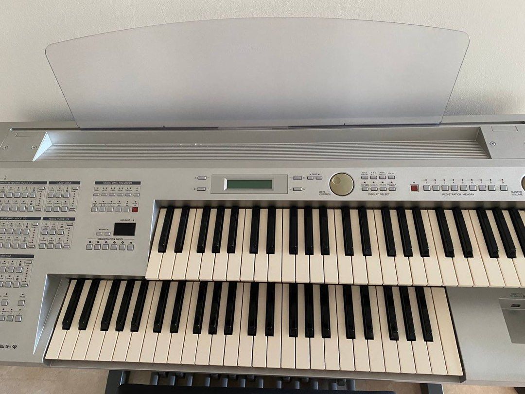 Yamaha Electone Stagea ELB-01, Hobbies & Toys, Music & Media, Musical Instruments on Carousell