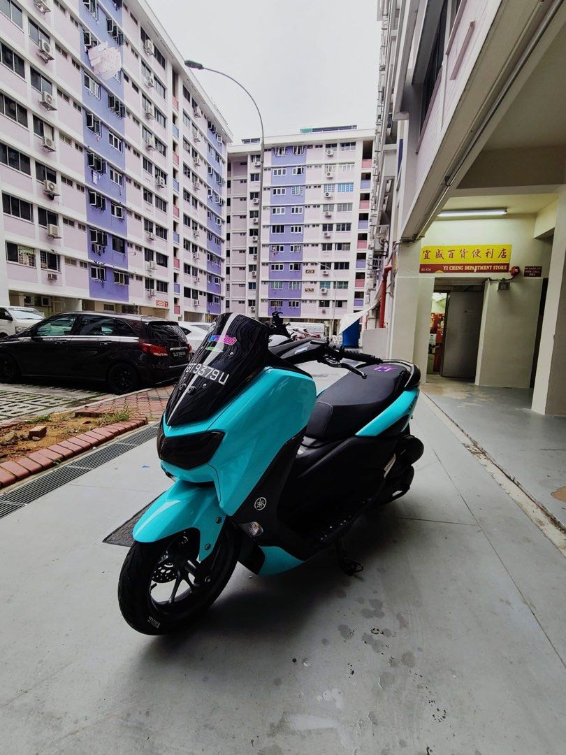 Yamaha Nmax racing seat. Custom embroidery, Motorcycles, Motorcycle ...