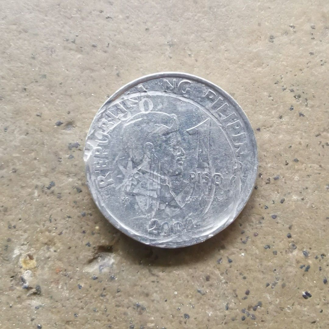 1 peso error coin, Hobbies & Toys, Memorabilia & Collectibles, Currency ...