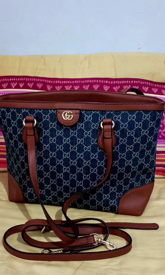 2 way gucci bag, Women's Fashion, Bags & Wallets, Tote Bags on Carousell
