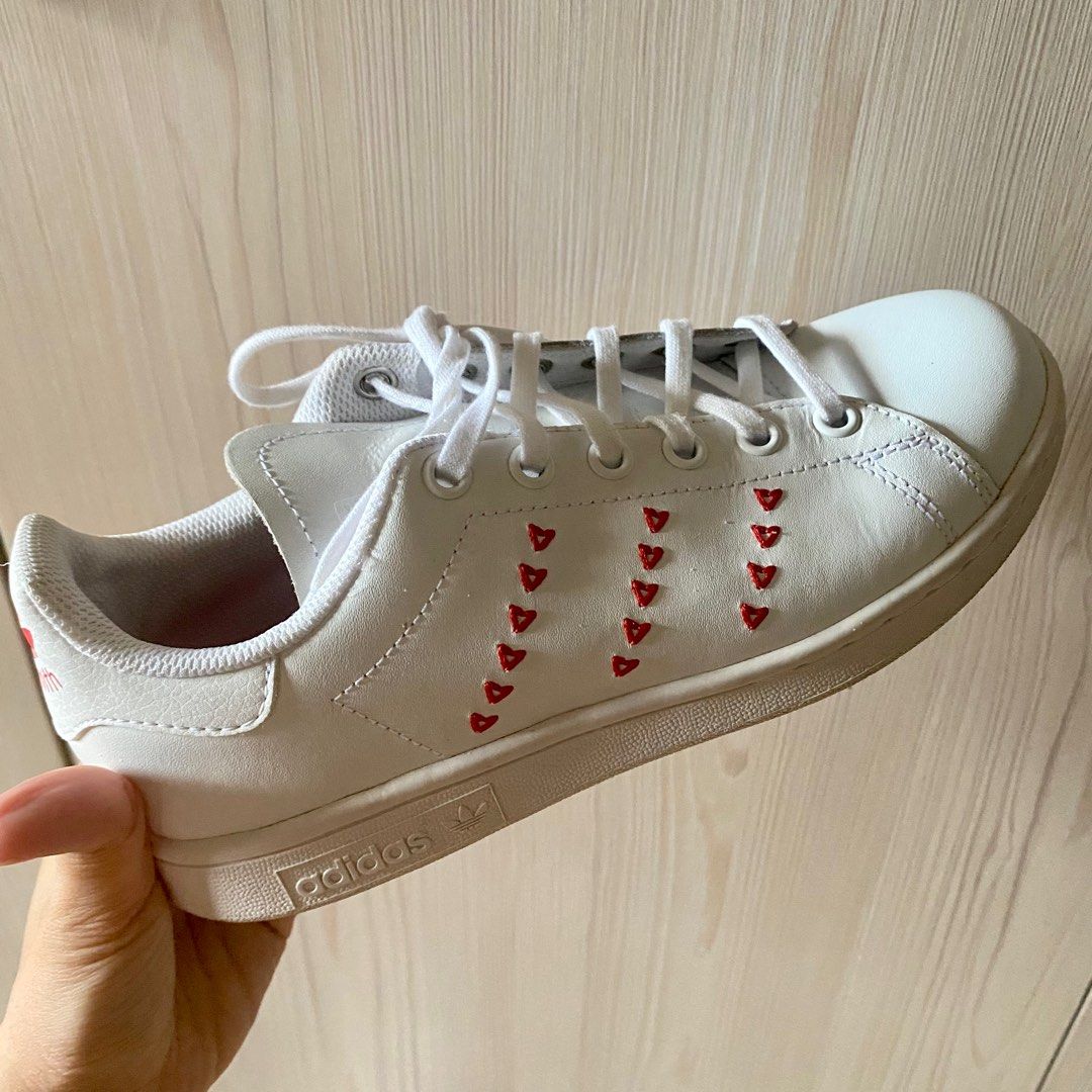 Adidas original stan smith junior, Women's Fashion, Footwear, Sneakers ...