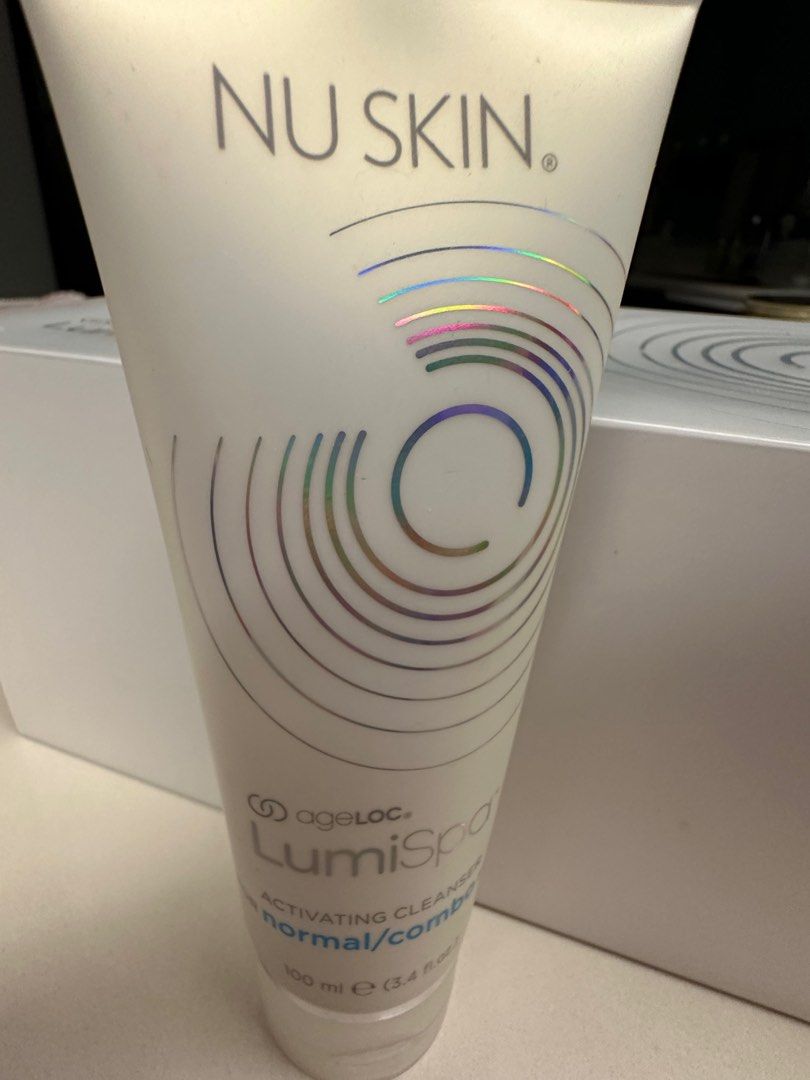 Ageloc Nuskin Lumi spa *pink* limited edition!, Beauty & Personal Care ...