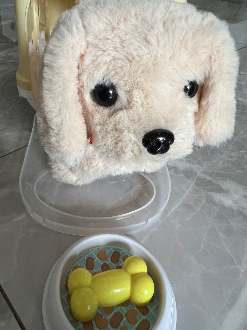 Battery operated dog with kennel and “food”, Hobbies & Toys, Toys ...