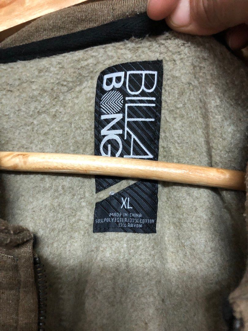 BILLA BONG HOODIE JACKET, Men's Fashion, Coats, Jackets and Outerwear on Carousell