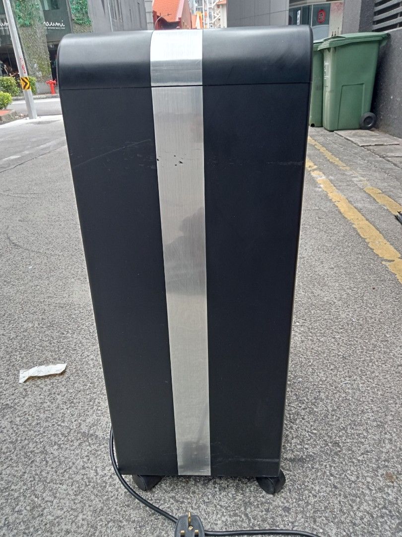 Biosystem Heavy Duty Cross Cut Shredder OS2009 II, Hobbies & Toys, Stationery & Craft ...