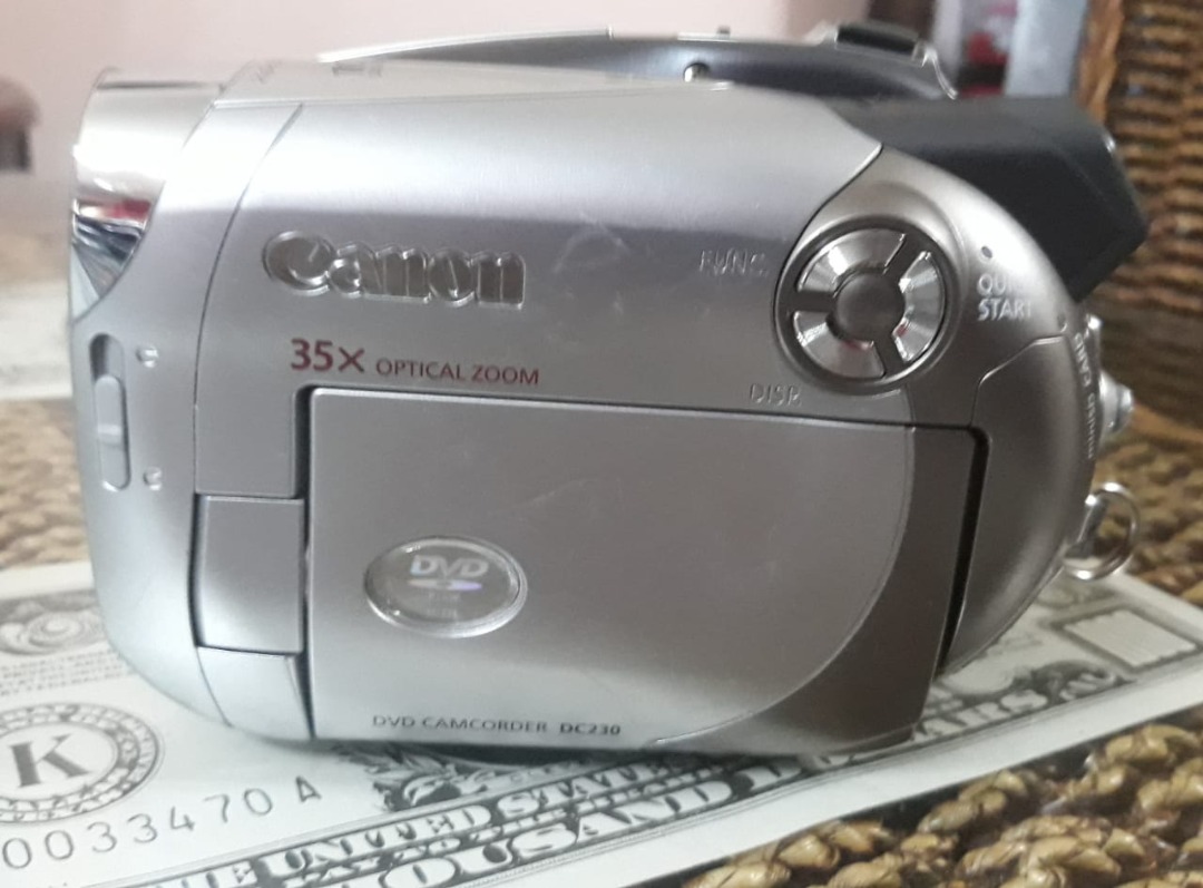 CANON DVD Camcorder DC230 - Faulty, Photography, Cameras on Carousell
