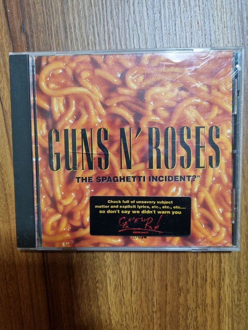 CD Guns N Roses The Spaghetti Incident, Hobbies & Toys, Music & Media ...