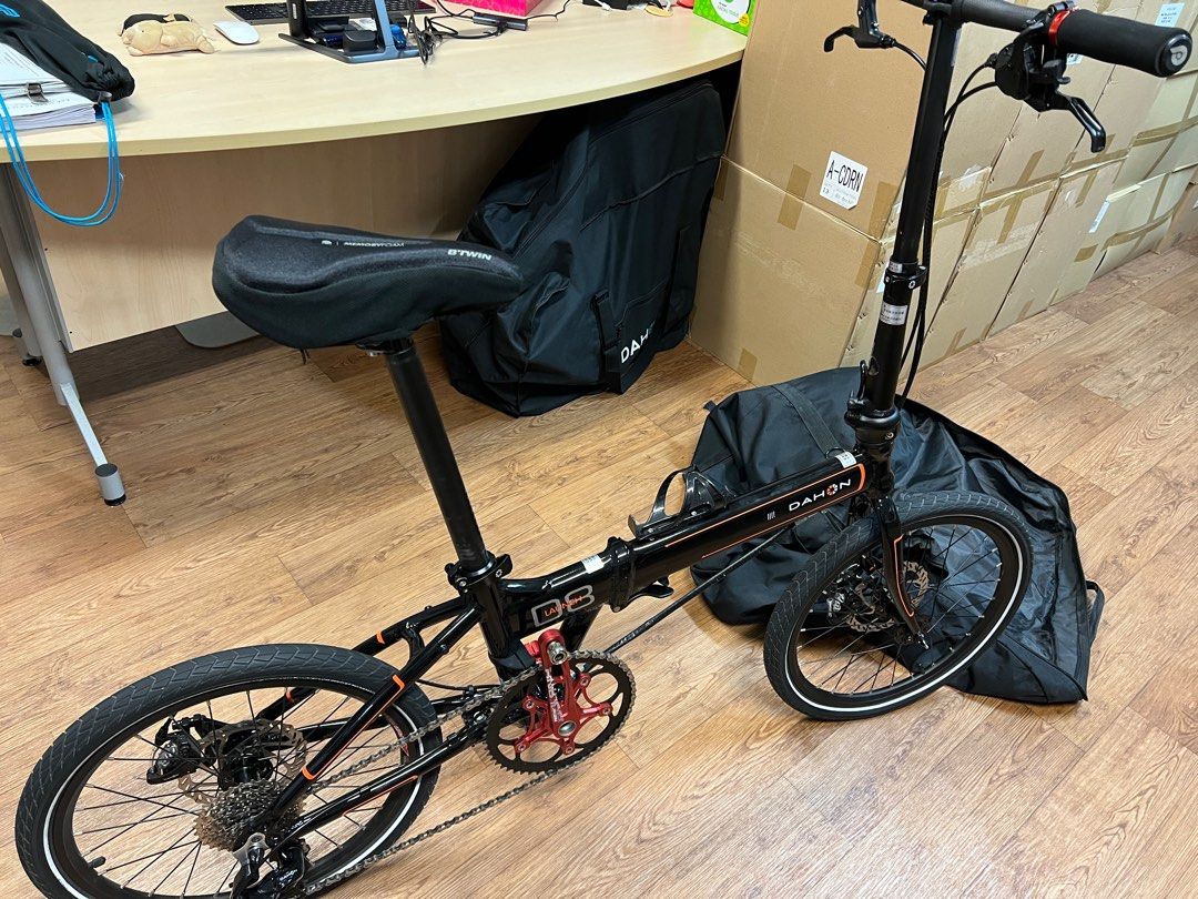 Dahon Launch D8, Sports Equipment, Bicycles & Parts, Bicycles on Carousell