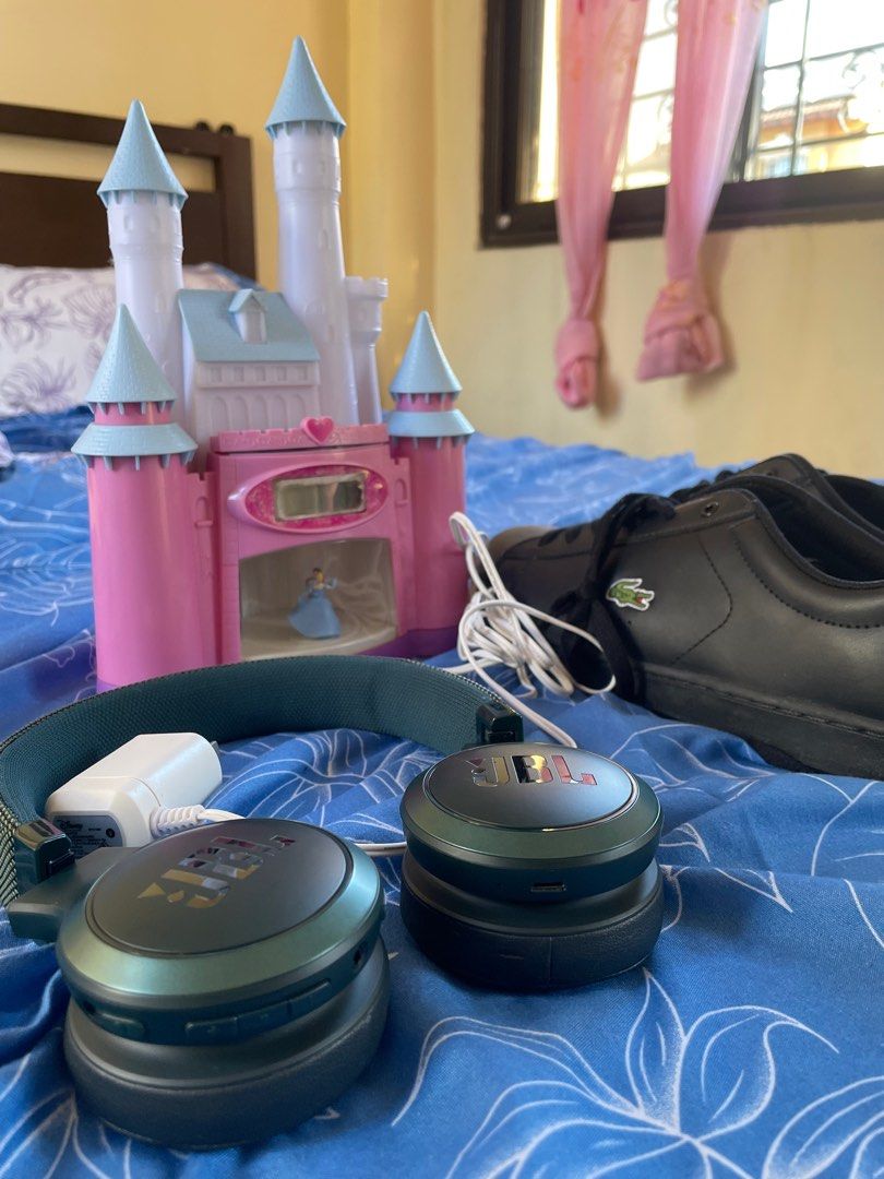 Disney Castle Alarm clock, Hobbies & Toys, Toys & Games on Carousell