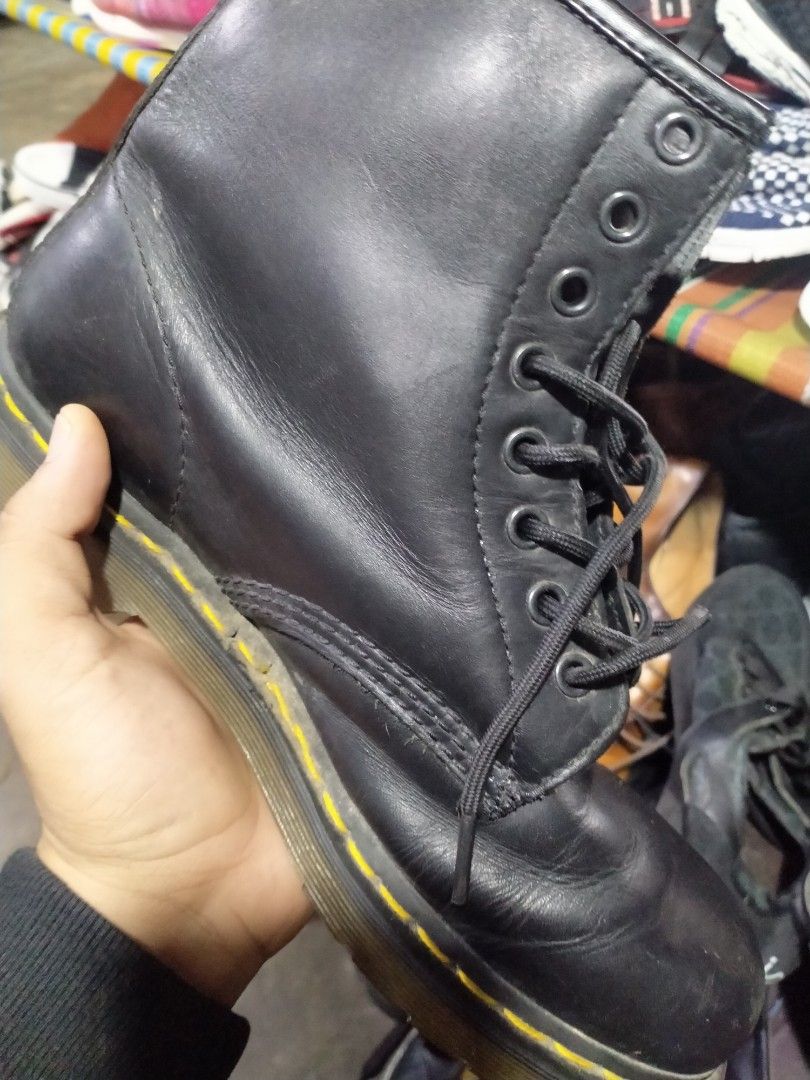 DMS 1460 BOOTS, Men's Fashion, Footwear, Boots on Carousell