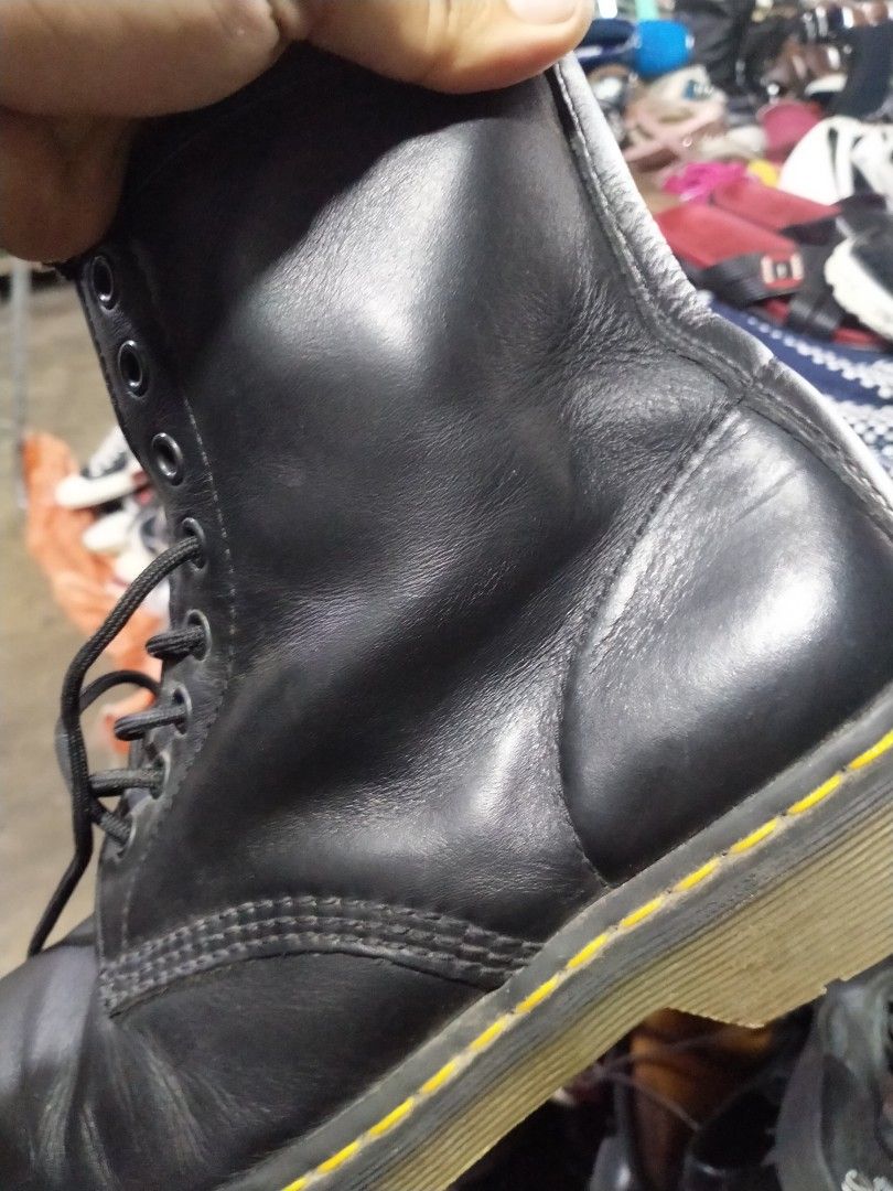 DMS 1460 BOOTS, Men's Fashion, Footwear, Boots on Carousell