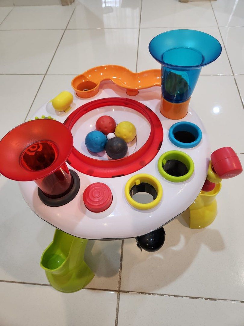 ELC Little Senses Lights And Sounds Activity Table, Bayi & Anak, Mainan ...