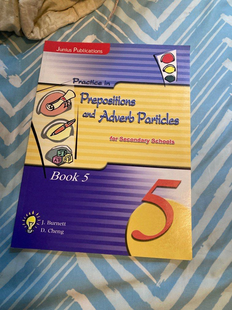 English Grammar (Preposition and Adverbs), 興趣及遊戲, 書本 & 文具, 教科書 - Carousell