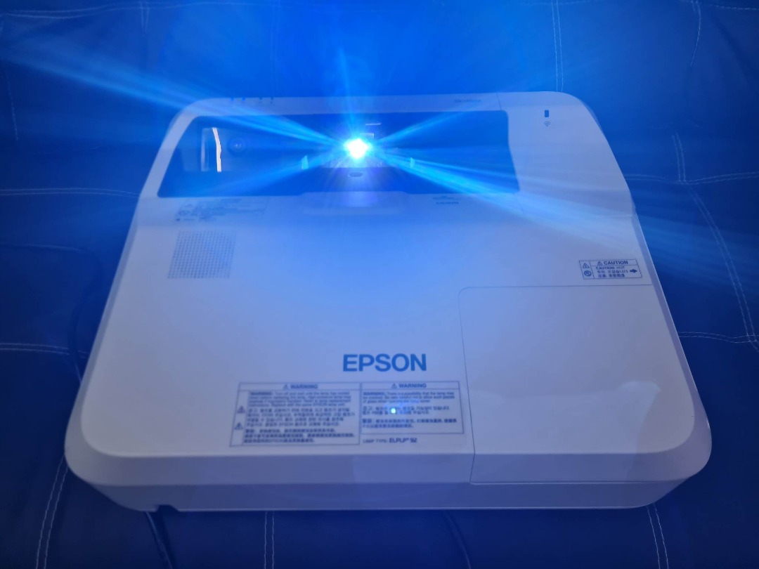 Epson EB-1450ui Ultra Short Throw projector 3400 lumens Full HD WUXGA ...