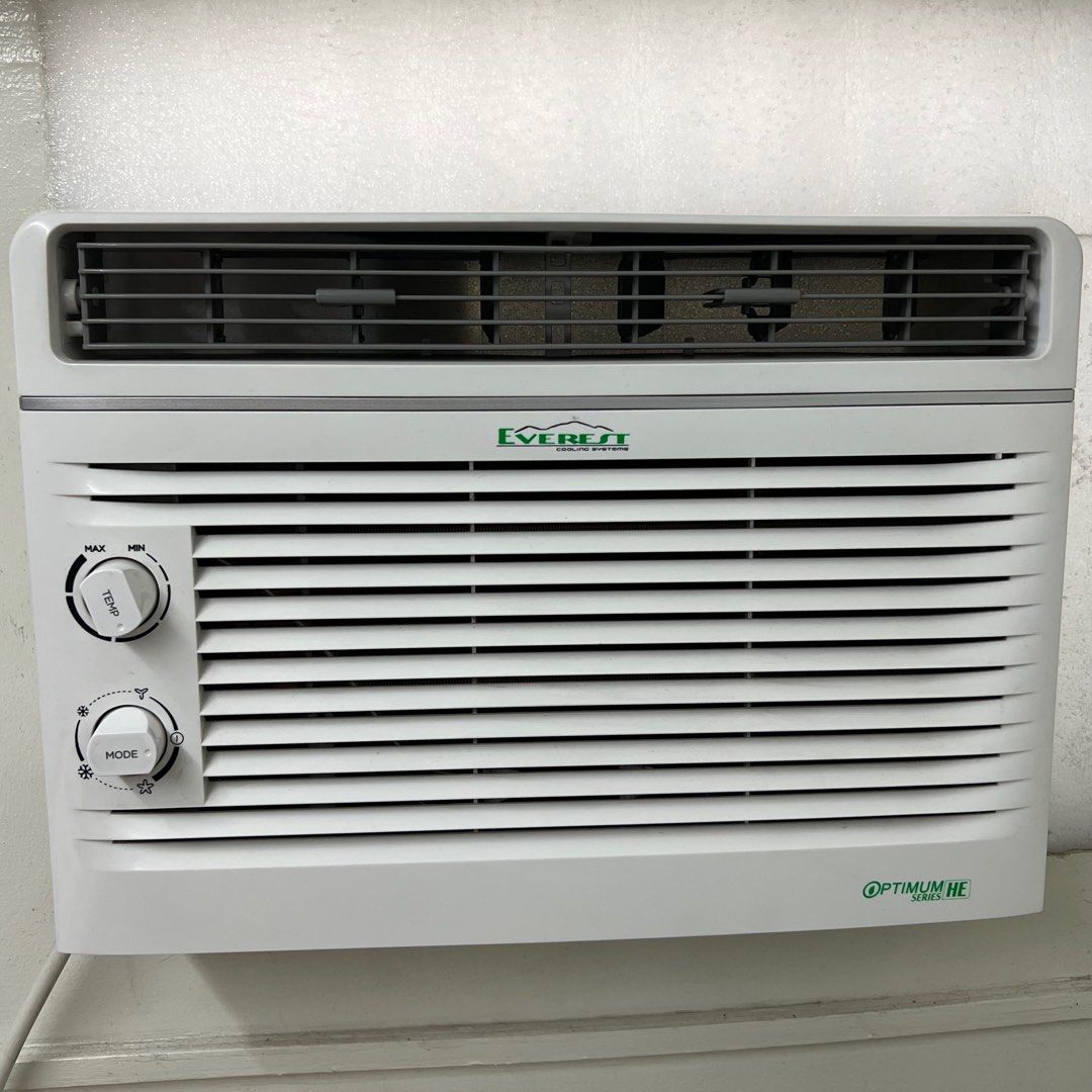 0.6HP EVEREST WINDOW TYPE AIR CONDITIONER WITH BRACKET, TV & Home ...
