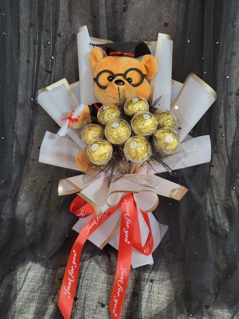 Ferrero Rocher chocolate bouquet with graduation bear for your loved ...