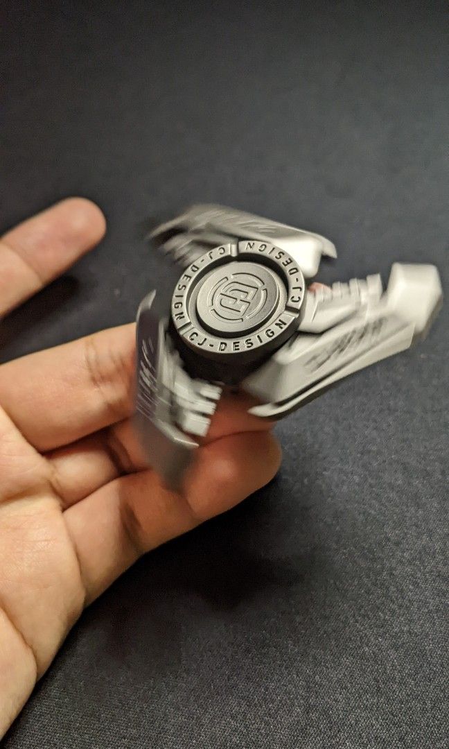 Fidget Metal Coke Spinner ( Ultra Rare ), Hobbies & Toys, Toys & Games ...