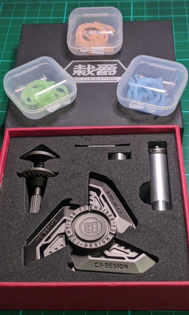 Fidget Metal Coke Spinner ( Ultra Rare ), Hobbies & Toys, Toys & Games ...