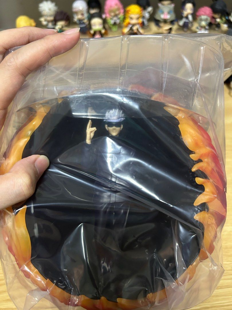 GoJo jujutsu kaisen Popcorn Bucket Japan, Hobbies & Toys, Toys & Games ...