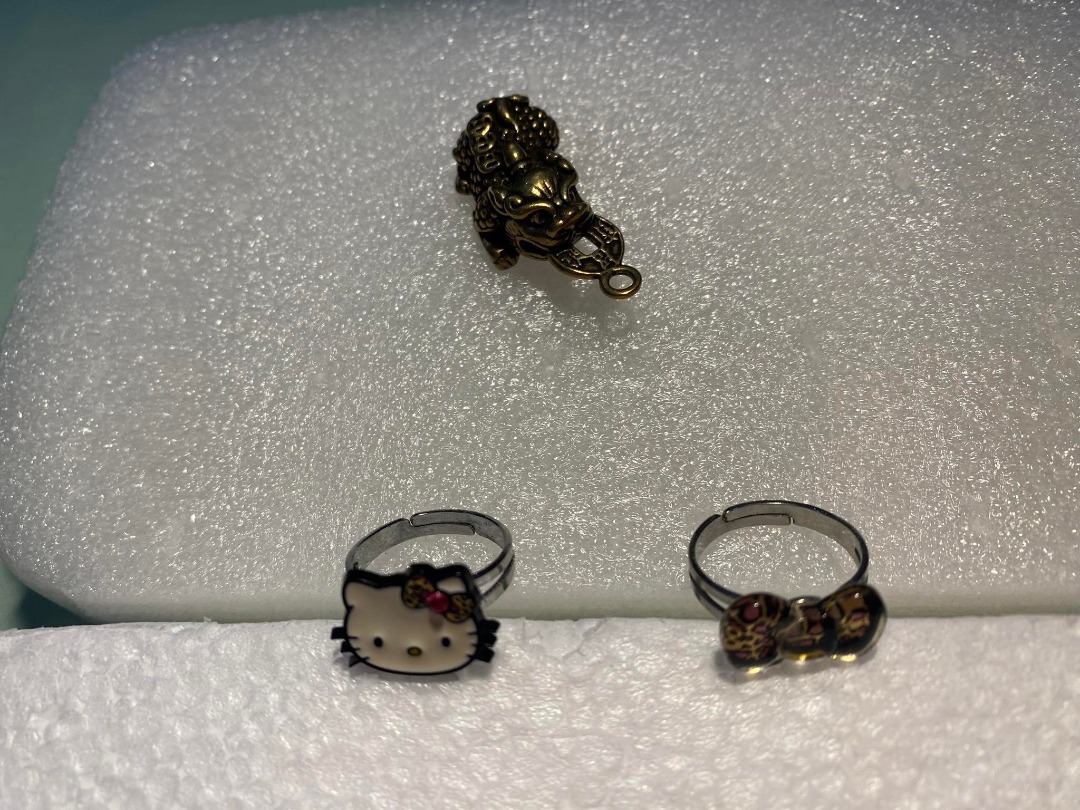 Hello Kitty Die-Cut Ring | Hello Kitty Ribbon In Leopard Print, Women's ...