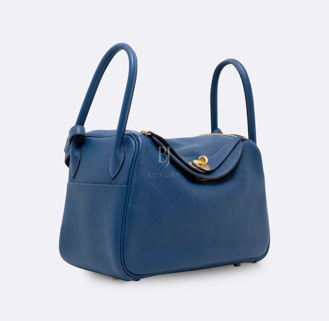 HERMES LINDY 26 DEEP BLUE CLEMENCE, Luxury, Bags & Wallets on Carousell