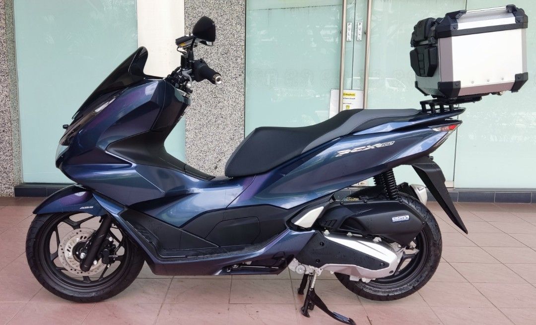 Honda PCX 160, Motorcycles, Motorcycles for Sale, Class 2B on Carousell