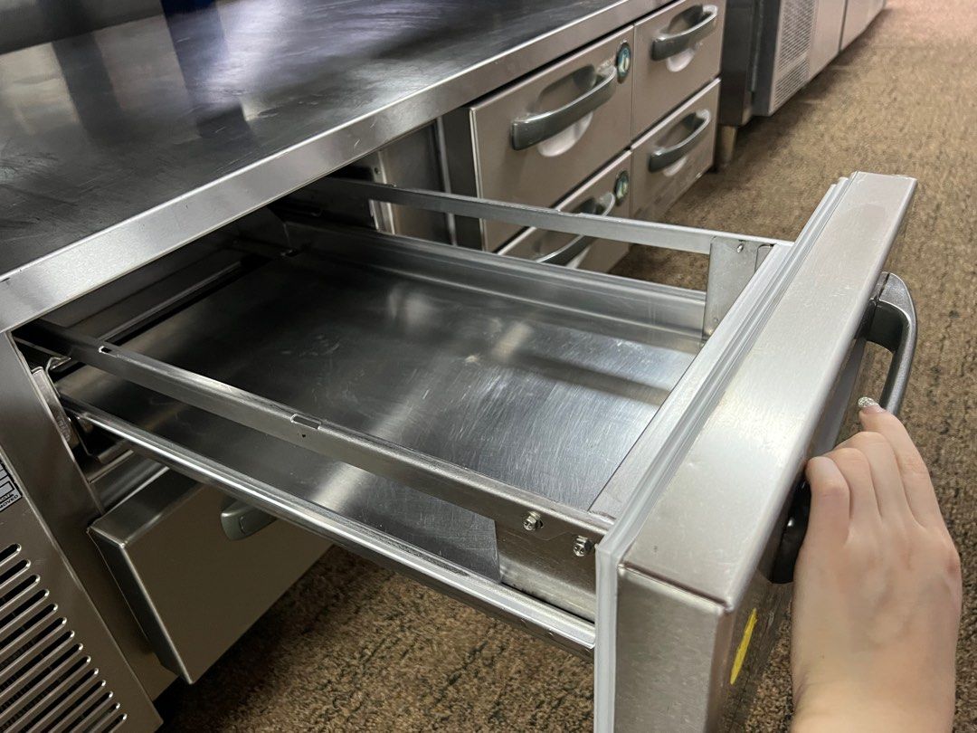 Hoshizaki 6 Drawer Chef Base Chiller, TV & Home Appliances, Kitchen ...