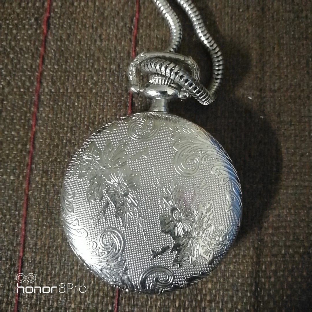 HSBC limited edition lion pocket watch, Men's Fashion, Watches ...