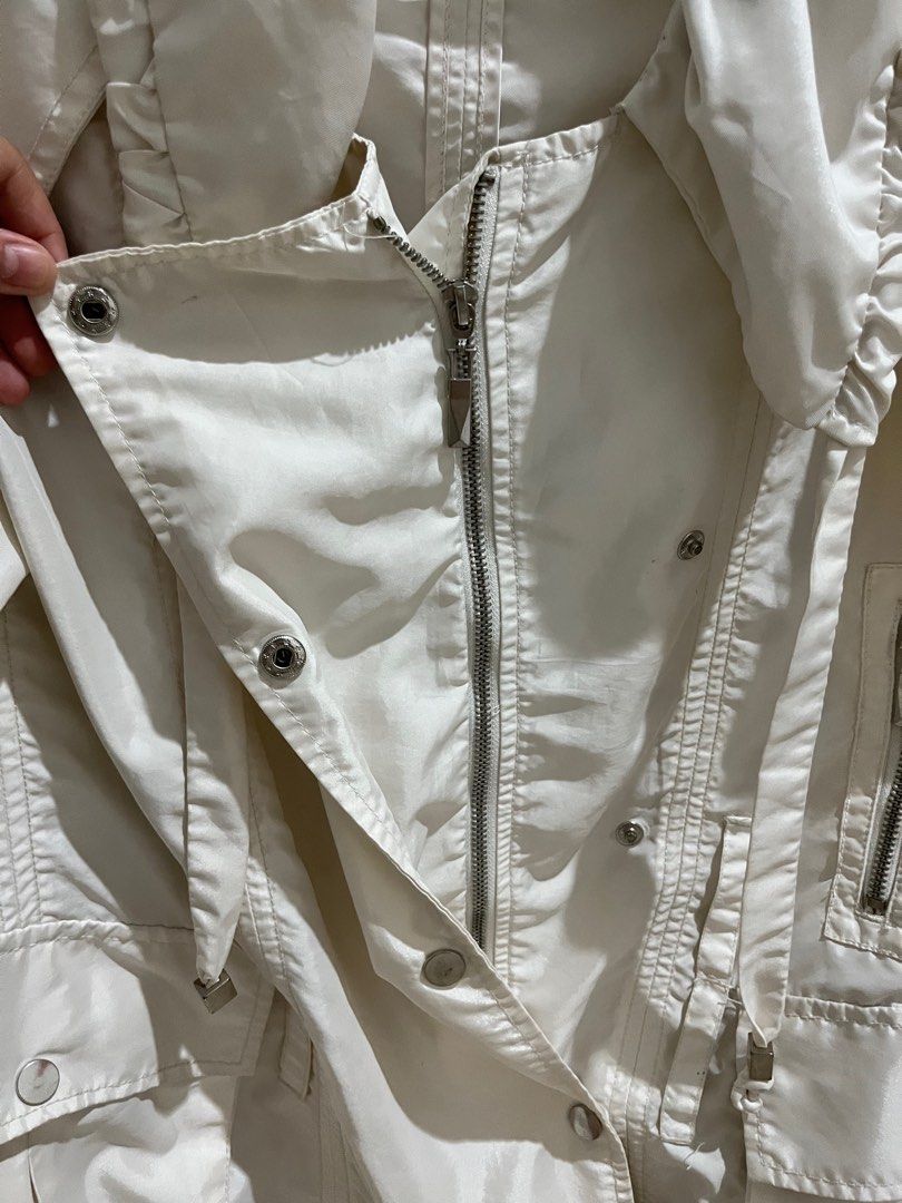 Jaket/Coat/Parka Putih Me&City Original, Fesyen Wanita, Pakaian Wanita ...