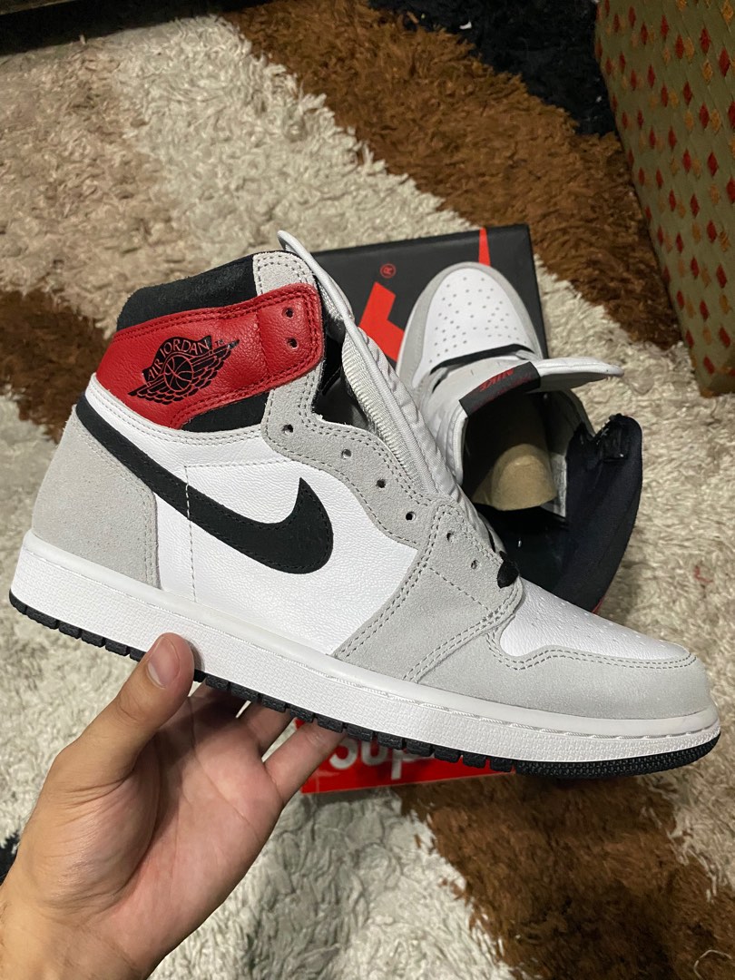 Jordan 1 High OG Smoke Grey, Men's Fashion, Footwear, Sneakers on Carousell