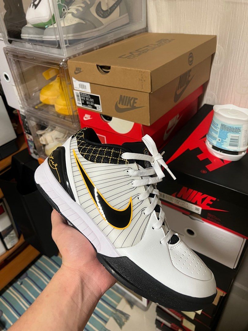 Kobe 4 proto, Men's Fashion, Footwear, Sneakers on Carousell